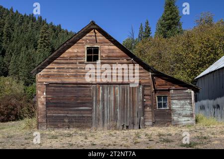 Liberty WA Sept 13 2023 - A gold mining ghost town in Okanogan ...