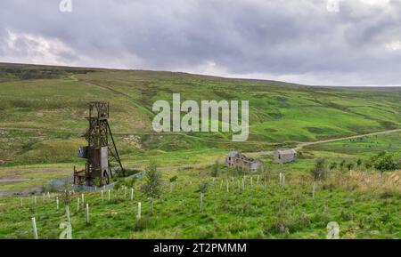 looking out over an abandoned mine (Groverake Mine) in the North ...