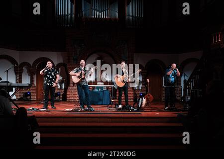 Brian Dunphy, Konzert: The High Kings in der Passionskirche in Berlin ...