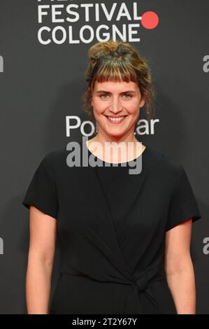 Schauspielerin Morgane Ferru kommt zum Screening des Films Haus aus ...