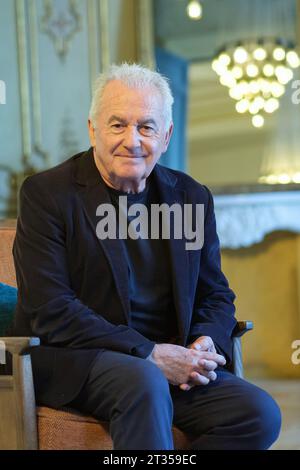 Singer Victor Manuel poses during the portrait session at the Palacio ...