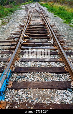 Goods train, on a track west of the main railway station of Frankfurt ...
