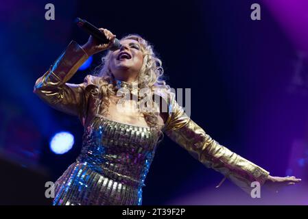 LIAN ROSS sings during the Discoteca 80 concert, Cluj-Napoca, Saturday ...