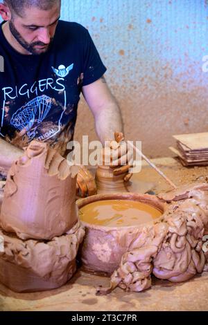 Olaria O Patalim, Patalim Pottery Factory, Corval, Alentejo, Portugal ...