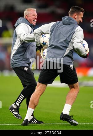 Manchester United goalkeeping coach Craig Mawson prior to the UEFA ...