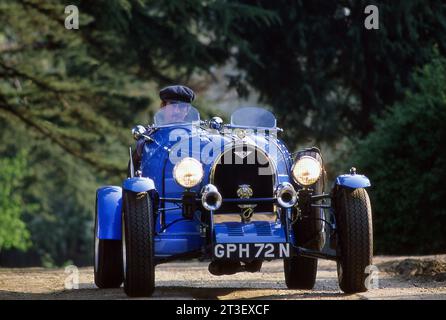 1987 Teal Bugatti Type 35 Replica Stock Photo - Alamy