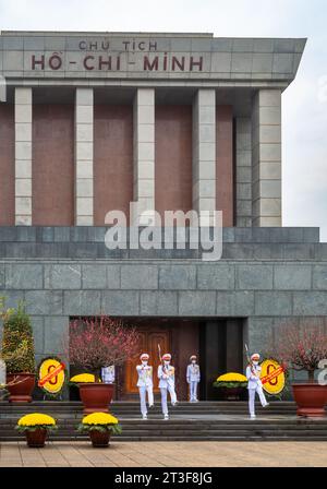 Changing of the guard at Ho Chi Minh Mausoleum lit up at night, Ba Dinh ...