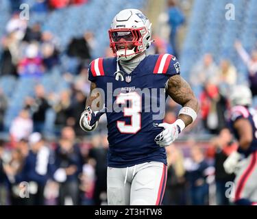 New England Patriots Mack Wilson Sr. (3) reacts during the first half ...
