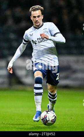 Liam Millar of Preston North End blocks a shot by Greg Docherty of Hull ...