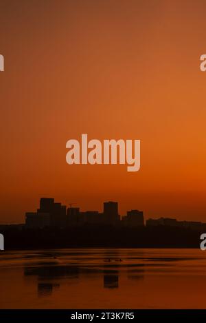 The Romantic Sunset of Xinglong Lake in Tianfu New Area, Chengdu Stock ...