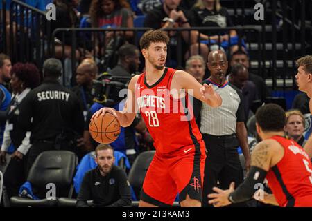 Houston Rockets center Alperen Sengun (28) dunks against Orlando Magic ...