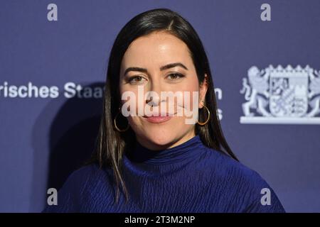Aline ABBOUD, Moderatorin, Roter Teppich, Red Carpet Show, Ankunft ...