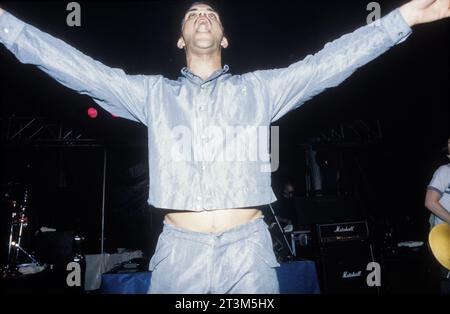 Robbie Williams at glastonbury Stock Photo - Alamy