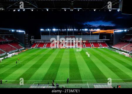 Trnava, Slovakia. 25th Oct, 2023. Head coach Johannes Hoff Thorup of FC ...