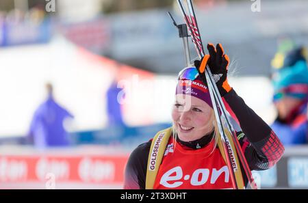 Lisa Theresa Hauser (AUT) Jubel Biathlon Welt Cup 10 KM Verfolgung der ...