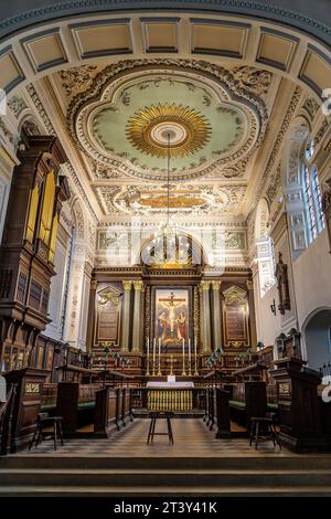 The Interior of All Saints Church in Northampton town centre, England ...