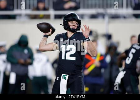 Michigan State quarterback Katin Houser plays during an NCAA college ...