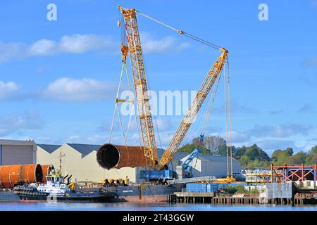 Smulders Howdon Tyne yard with the giant barge Hebo P82 off loading ...