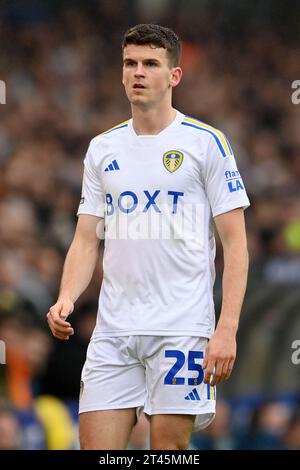 Sam Byram of Leeds United during the Sky Bet Championship match Leeds ...