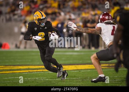 Arizona State Sun Devils wide receiver Jaelen Strong (21) tries to ...