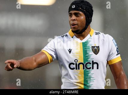 Northampton Saints' Chunya Munga during the Investec Champions Cup ...