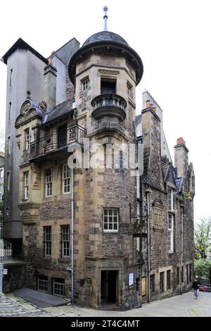 The Writers’ Museum, housed in Lady Stair's House at the Lawnmarket on ...