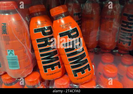 Prime Hydration - Drink, beworben von Influencer und Boxer Logan Paul ...