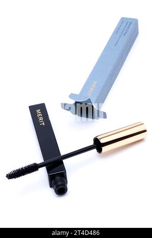 Makeup from Merit Clean Lash Lengthening Mascara and Eye Shadow with ...