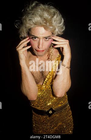 HOWIE MANDEL ; Canadian comedian, actor ; portrait ; June 1986 ; Credit ...