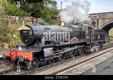 Steam train UK, No 7820, Dinmore Manor, Toddington GWR, Winchcombe, Gloucestershire, England. UK ...