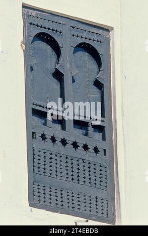 Seiyun Palace was the royal residence of the sultan of Kathiri, located ...