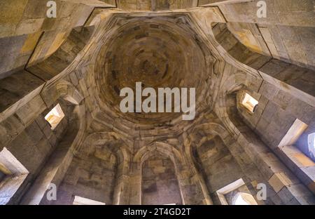 Interior view of the delicate, octagonal rotunda dome of the Divan ...