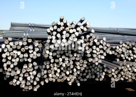 steel bar cross section features, closeup of photo Stock Photo - Alamy