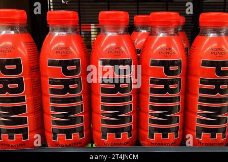 Prime hydration drink by KSi and Logan Paul. Uk and US craze sells out ...