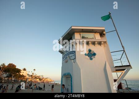 Historic lifeguard tower at Laguna Beach, California Stock Photo - Alamy