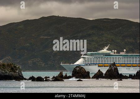 Cruise ship Explorer of the Seas enters Wellington Harbour, New Zealand ...