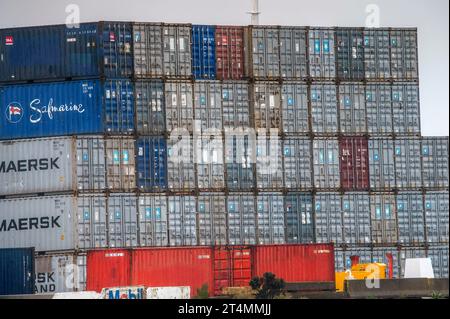 Stacks of shipping containers, Poert of Wellington, New Zealand Stock ...
