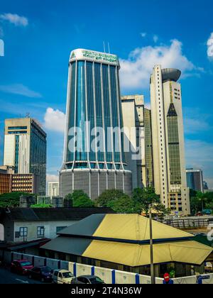 Malaysia. Kuala Lumpur city. Wisma Pahlawan Building with Bulatan ...