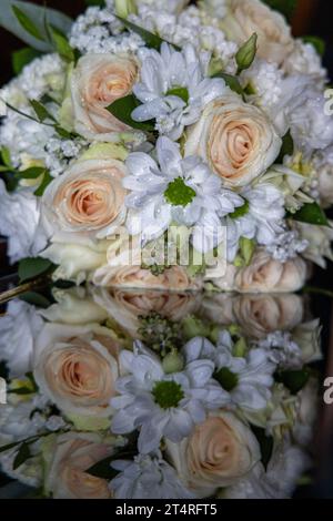 Blumenstraß Brautstrauß heiraten Hochzeit Stock Photo - Alamy