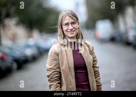 Berlin, Germany. 31st Oct, 2023. An activist of the group Letzte ...