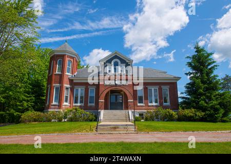 Dunstable Town Hall on Main Street at Town Common in summer in historic ...