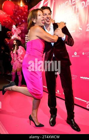 Claudia Obert mit Partner Max Suhr bei der Premiere der 10. Spielzeit ...