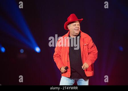 Markus BECKER, Saenger, Schlagersaenger, singend, Gesang, Konzert ...