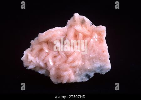 Dolomite is a calcium magnesium carbonate. Crystallized sample Stock ...