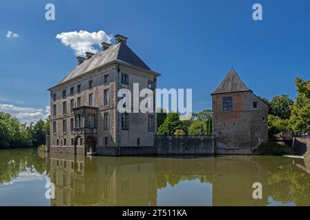 Château de Feluy, 18th century moated castle at Seneffe, province of ...
