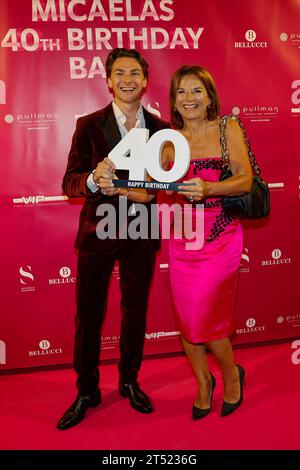 Claudia Obert, Max Suhr bei Micas 40th Birthday Bash Party im Bellucci ...