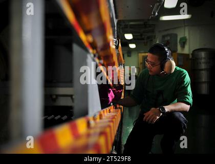 aircraft carrier, arresting engine, catapult cable, Norfolk, Sailor, U ...