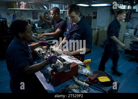 aircraft carrier, bomb rack, Sailors, U.S. Navy, USS Carl Vinson (CVN ...