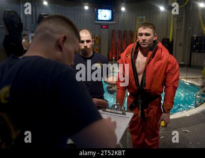 All Hands magazine, Basic Enlisted Submarine School, classroom, Conn ...