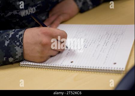 All Hands magazine, Basic Enlisted Submarine School, classroom, Conn ...